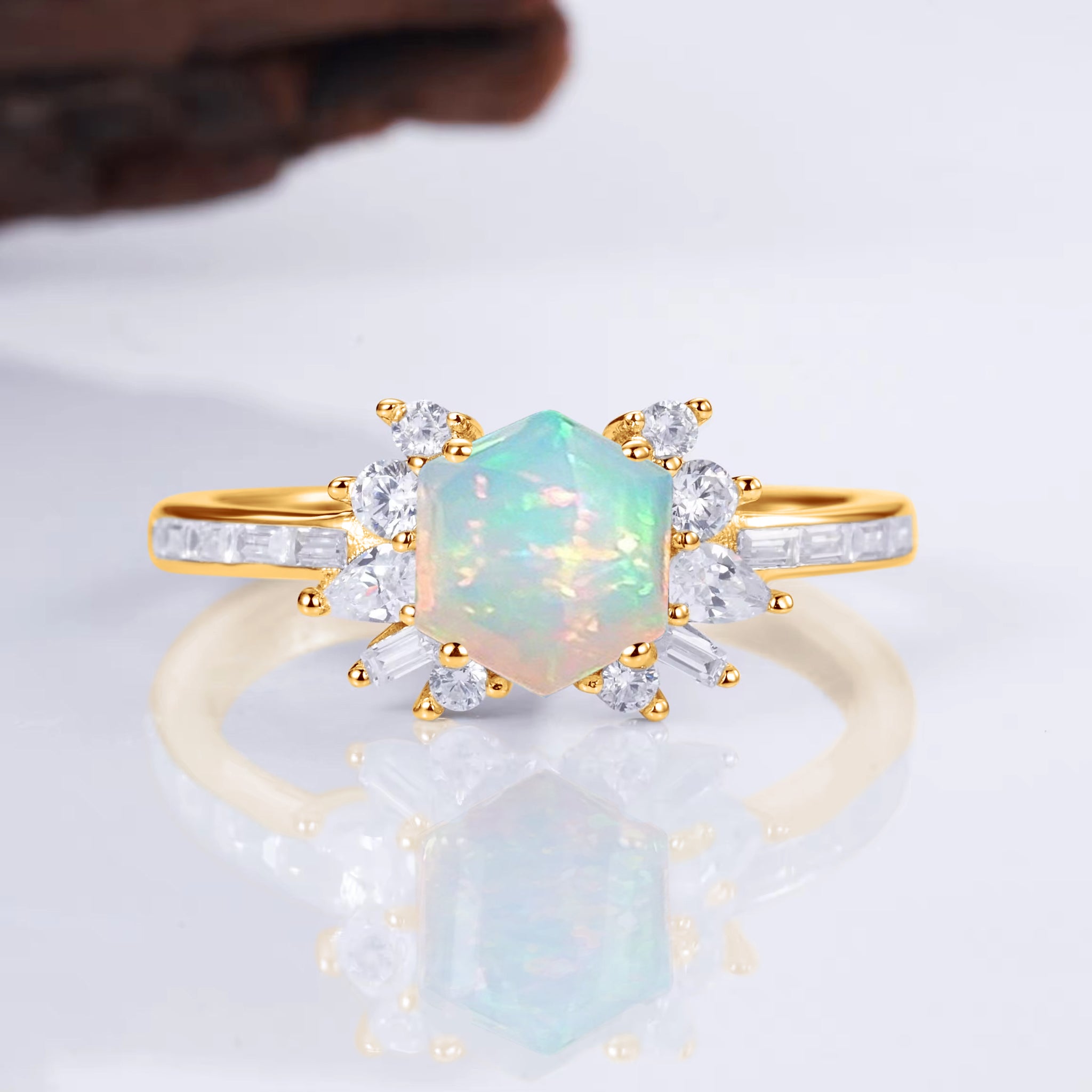 Uare Opal Ring Gold – Handcrafted Fire Opal Jewelry